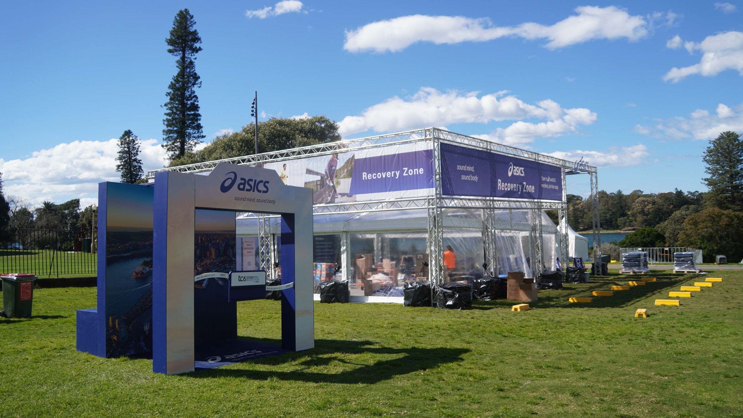 ASICS X ART VS COMMERCE @ SYDNEY MARATHON 2025 - The Party Hire Company